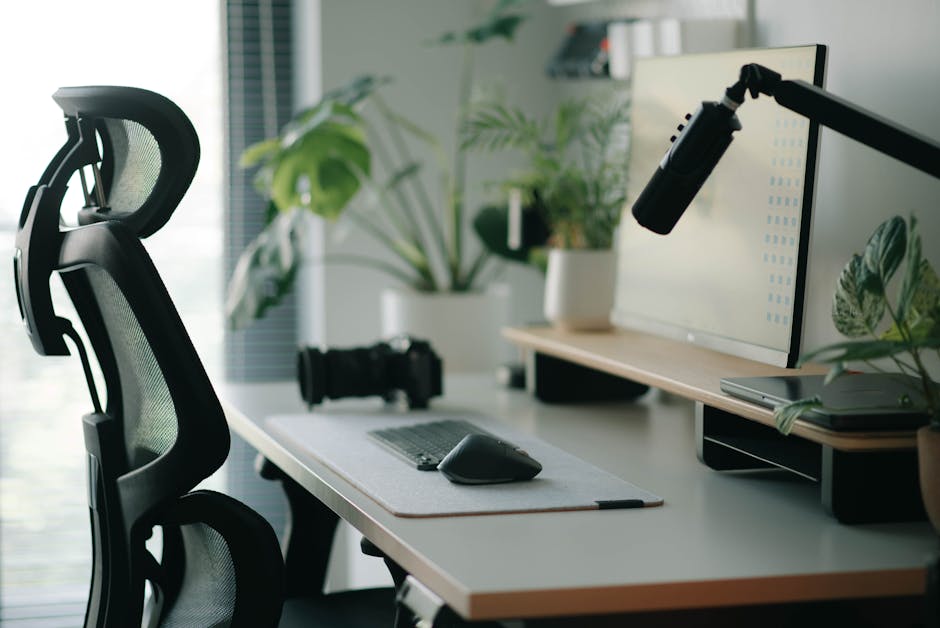 The Best Home Office Desks for Your WFH Setup (2026) - Computer Station ...